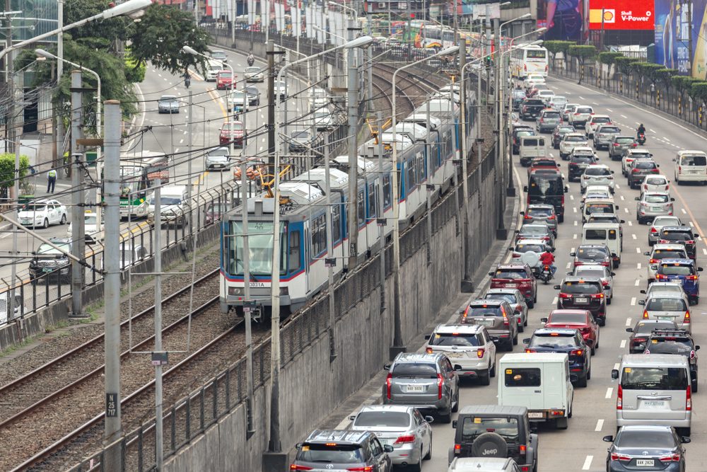 How to Get Around Metro Manila Easily - Federal Land, Inc.